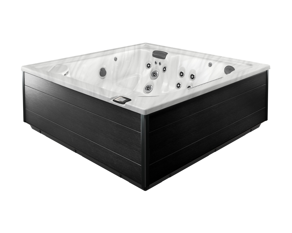 J-LXL® - Jacuzzi® Hot Tub | WCI Pools and Spas